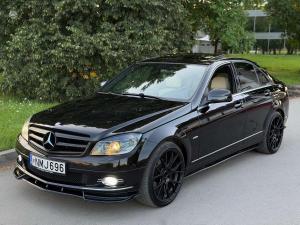 Black Mercedes-Benz c-280 2009 in Kaunas, with an engine capacity of 3.00 L and mileage of 199 thousand km for 6500 €, photo  on AUTOMOTO.COM.LV