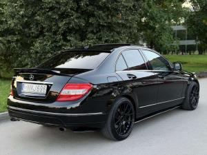 Black Mercedes-Benz c-280 2009 in Kaunas, with an engine capacity of 3.00 L and mileage of 199 thousand km for 6500 €, photo 5 on AUTOMOTO.COM.LV