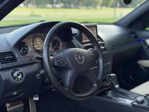 Black Mercedes-Benz c-280 2009 in Kaunas, with an engine capacity of 3.00 L and mileage of 199 thousand km for 6500 €, photo 22 on AUTOMOTO.COM.LV