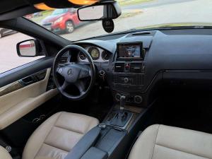 Melns Mercedes-Benz c-280 2009 Kauņa, ar dzinēja tilpumu 3.00 L un nobraukumu 199 tūkst. km par 6500 €, foto 8 vietnē AUTOMOTO.COM.LV