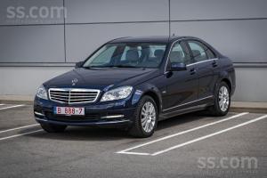 Zils Mercedes-Benz c-280 2010 Rīga, ar dzinēja tilpumu 3.00 L un nobraukumu 137 tūkst. km par 6850 €, foto  vietnē AUTOMOTO.COM.LV