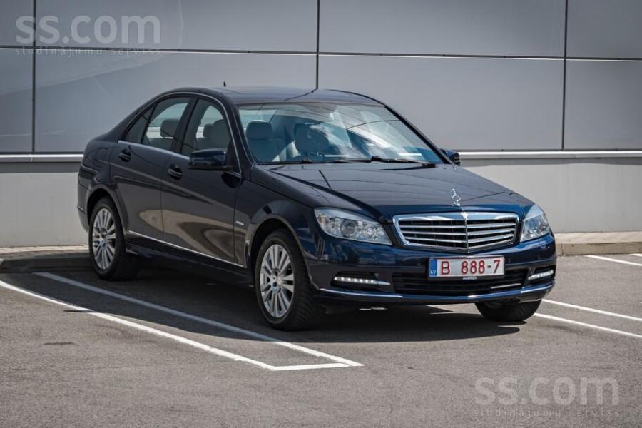 Zils Mercedes-Benz c-280 2010 Rīga, ar dzinēja tilpumu 3.00 L un nobraukumu 137 tūkst. km par 6850 €, foto 4 vietnē AUTOMOTO.COM.LV