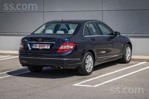 Zils Mercedes-Benz c-280 2010 Rīga, ar dzinēja tilpumu 3.00 L un nobraukumu 137 tūkst. km par 6850 €, foto 5 vietnē AUTOMOTO.COM.LV