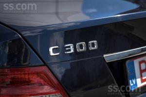 Zils Mercedes-Benz c-280 2010 Rīga, ar dzinēja tilpumu 3.00 L un nobraukumu 137 tūkst. km par 6850 €, foto 8 vietnē AUTOMOTO.COM.LV