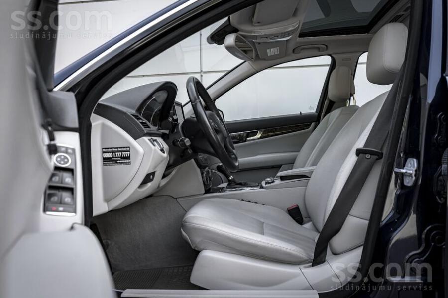 Zils Mercedes-Benz c-280 2010 Rīga, ar dzinēja tilpumu 3.00 L un nobraukumu 137 tūkst. km par 6850 €, foto 11 vietnē AUTOMOTO.COM.LV