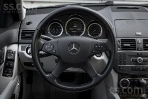 Zils Mercedes-Benz c-280 2010 Rīga, ar dzinēja tilpumu 3.00 L un nobraukumu 137 tūkst. km par 6850 €, foto 21 vietnē AUTOMOTO.COM.LV
