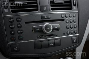 Zils Mercedes-Benz c-280 2010 Rīga, ar dzinēja tilpumu 3.00 L un nobraukumu 137 tūkst. km par 6850 €, foto 25 vietnē AUTOMOTO.COM.LV