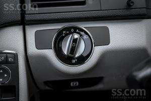 Zils Mercedes-Benz c-280 2010 Rīga, ar dzinēja tilpumu 3.00 L un nobraukumu 137 tūkst. km par 6850 €, foto 30 vietnē AUTOMOTO.COM.LV