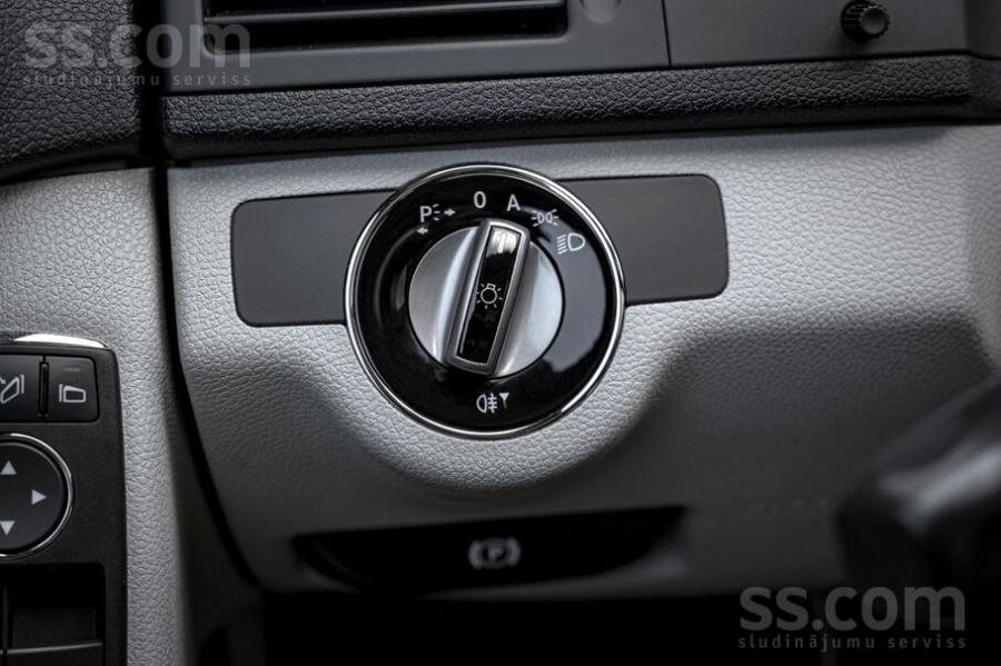 Zils Mercedes-Benz c-280 2010 Rīga, ar dzinēja tilpumu 3.00 L un nobraukumu 137 tūkst. km par 6850 €, foto 30 vietnē AUTOMOTO.COM.LV