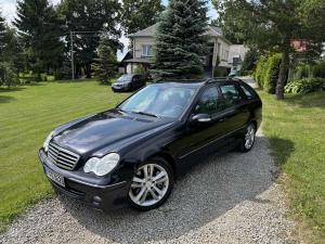 Blue Mercedes-Benz c-280 2006 in Kelme, with an engine capacity of 3.00 L and mileage of 335 thousand km for 2950 €, photo  on AUTOMOTO.COM.LV