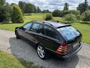 Zils Mercedes-Benz c-280 2006 Kelmė, ar dzinēja tilpumu 3.00 L un nobraukumu 335 tūkst. km par 2950 €, foto 5 vietnē AUTOMOTO.COM.LV