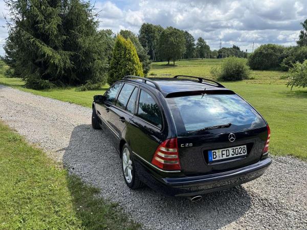 Blue Mercedes-Benz c-280 2006 in Kelme, with an engine capacity of 3.00 L and mileage of 335 thousand km for 2950 €, photo 5 on AUTOMOTO.COM.LV