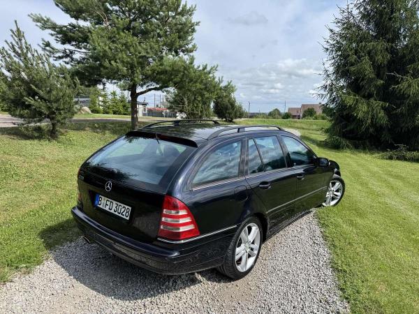 Blue Mercedes-Benz c-280 2006 in Kelme, with an engine capacity of 3.00 L and mileage of 335 thousand km for 2950 €, photo 6 on AUTOMOTO.COM.LV