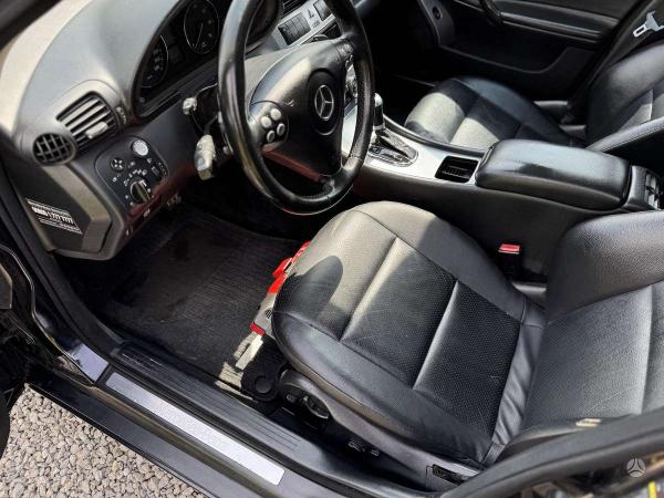 Blue Mercedes-Benz c-280 2006 in Kelme, with an engine capacity of 3.00 L and mileage of 335 thousand km for 2950 €, photo 10 on AUTOMOTO.COM.LV