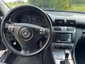 Zils Mercedes-Benz c-280 2006 Kelmė, ar dzinēja tilpumu 3.00 L un nobraukumu 335 tūkst. km par 2950 €, foto 16 vietnē AUTOMOTO.COM.LV