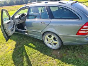 Mercedes-Benz c-280 2006 Kauņa, ar dzinēja tilpumu 3.00 L un nobraukumu 202 tūkst. km par 2500 €, foto 6 vietnē AUTOMOTO.COM.LV