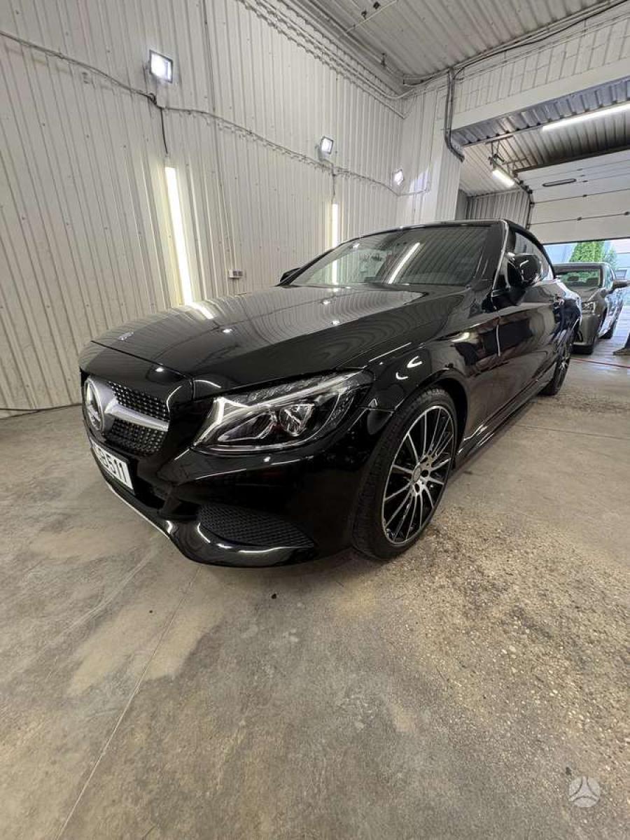 Melns Mercedes-Benz C 300 2018 Kauņa, ar dzinēja tilpumu 1.99 L un nobraukumu 111 tūkst. km par 23900 €, foto 6 vietnē AUTOMOTO.COM.LV