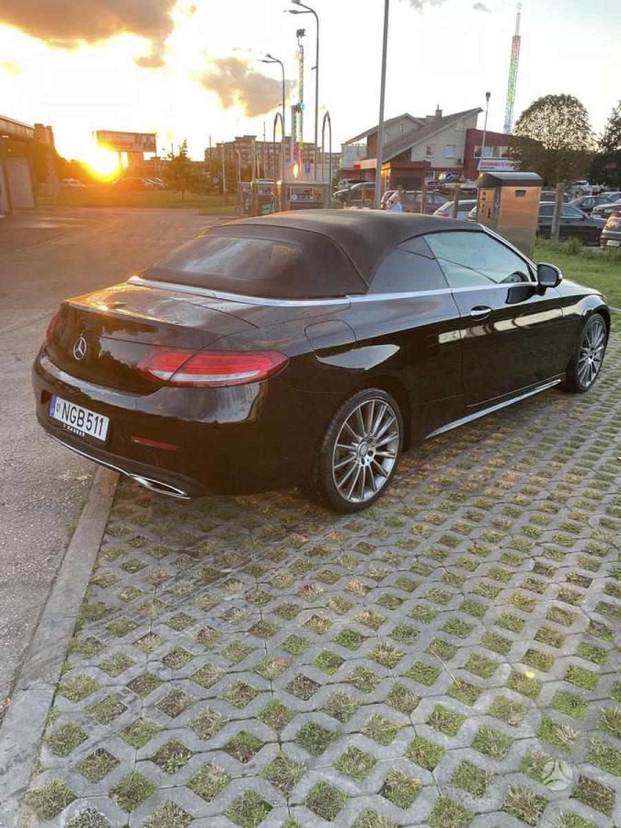 Melns Mercedes-Benz C 300 2018 Kauņa, ar dzinēja tilpumu 1.99 L un nobraukumu 111 tūkst. km par 23900 €, foto 19 vietnē AUTOMOTO.COM.LV