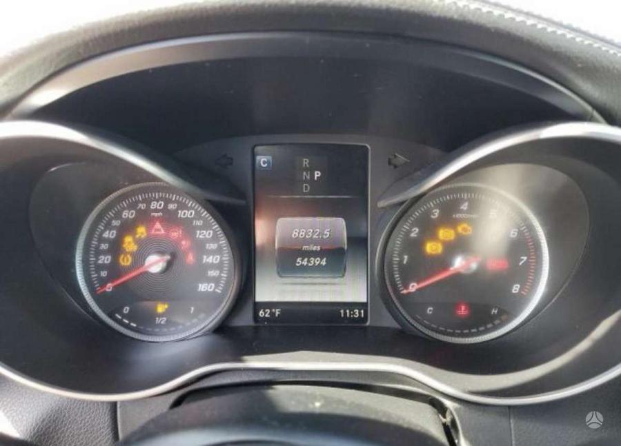 Black Mercedes-Benz C 300 2018 in Kaunas, with an engine capacity of 1.99 L and mileage of 88 thousand km for 7750 €, photo 9 on AUTOMOTO.COM.LV