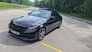 Black Mercedes-Benz C 300 2015 in Klaipeda, with an engine capacity of 2.00 L and mileage of 160 thousand km for 10400 €, photo  on AUTOMOTO.COM.LV
