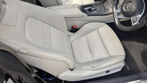 Melns Mercedes-Benz C 300 2015 Klaipėda, ar dzinēja tilpumu 2.00 L un nobraukumu 160 tūkst. km par 10400 €, foto 7 vietnē AUTOMOTO.COM.LV