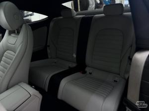 Melns Mercedes-Benz C 300 2016 Avižieniai, ar dzinēja tilpumu 2.00 L un nobraukumu 221 tūkst. km par 19950 €, foto 12 vietnē AUTOMOTO.COM.LV