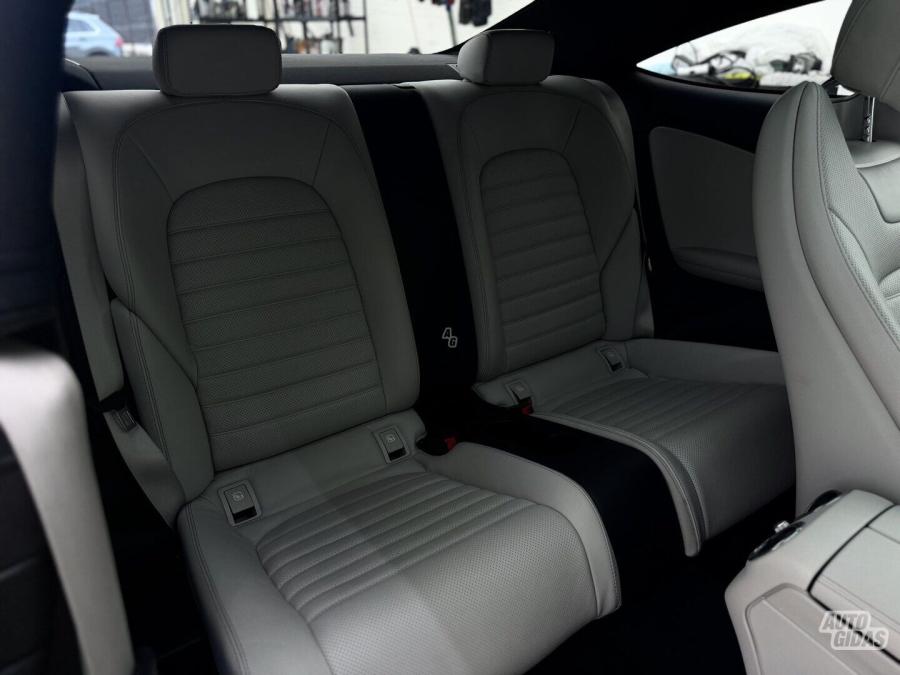 Melns Mercedes-Benz C 300 2016 Avižieniai, ar dzinēja tilpumu 2.00 L un nobraukumu 221 tūkst. km par 19950 €, foto 14 vietnē AUTOMOTO.COM.LV