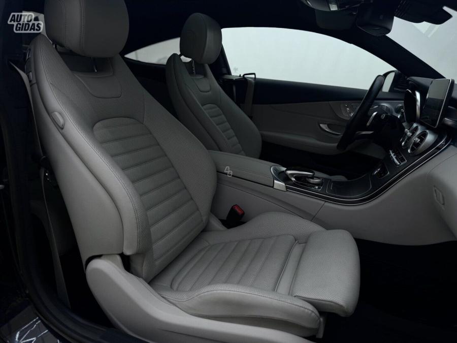 Melns Mercedes-Benz C 300 2016 Avižieniai, ar dzinēja tilpumu 2.00 L un nobraukumu 221 tūkst. km par 19950 €, foto 15 vietnē AUTOMOTO.COM.LV