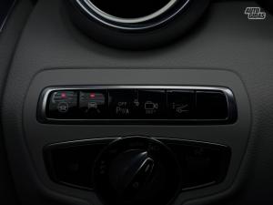 Melns Mercedes-Benz C 300 2016 Avižieniai, ar dzinēja tilpumu 2.00 L un nobraukumu 221 tūkst. km par 19950 €, foto 21 vietnē AUTOMOTO.COM.LV