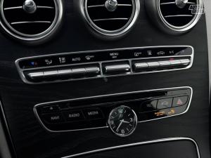 Melns Mercedes-Benz C 300 2016 Avižieniai, ar dzinēja tilpumu 2.00 L un nobraukumu 221 tūkst. km par 19950 €, foto 23 vietnē AUTOMOTO.COM.LV