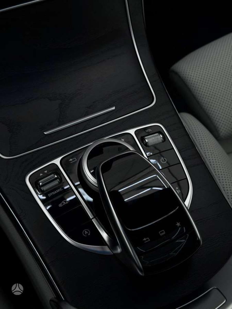 Black Mercedes-Benz C 300 2016 in Vilnius, with an engine capacity of 1.99 L and mileage of 221 thousand km for 19850 €, photo 22 on AUTOMOTO.COM.LV