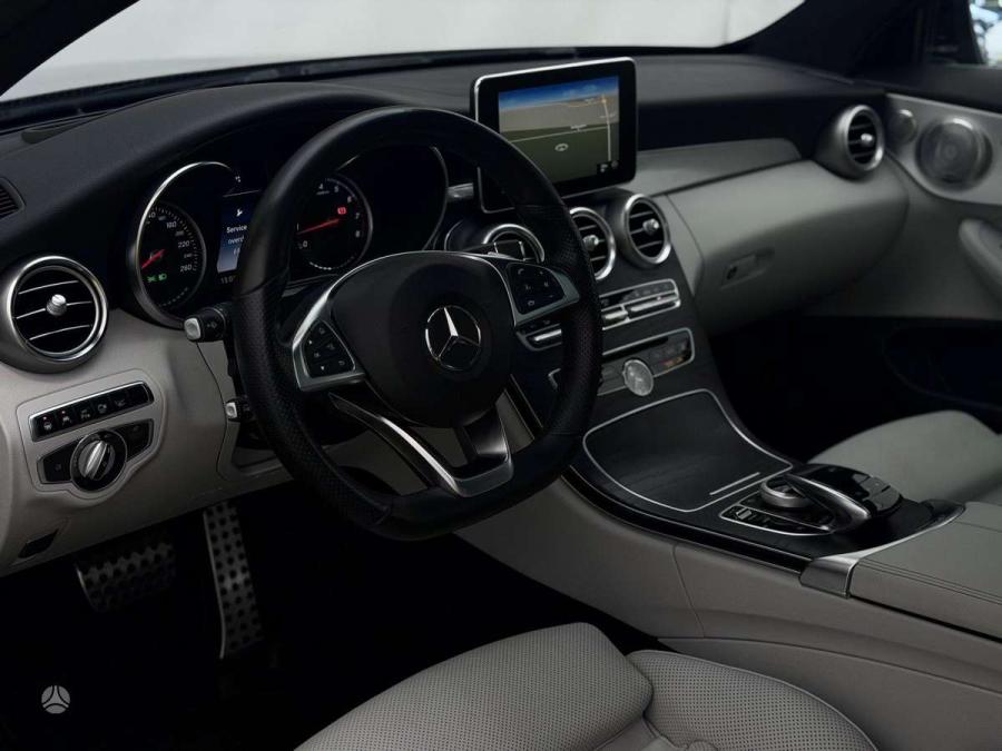 Black Mercedes-Benz C 300 2016 in Vilnius, with an engine capacity of 1.99 L and mileage of 221 thousand km for 19800 €, photo 10 on AUTOMOTO.COM.LV