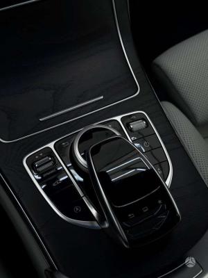Black Mercedes-Benz C 300 2016 in Vilnius, with an engine capacity of 1.99 L and mileage of 221 thousand km for 19800 €, photo 22 on AUTOMOTO.COM.LV