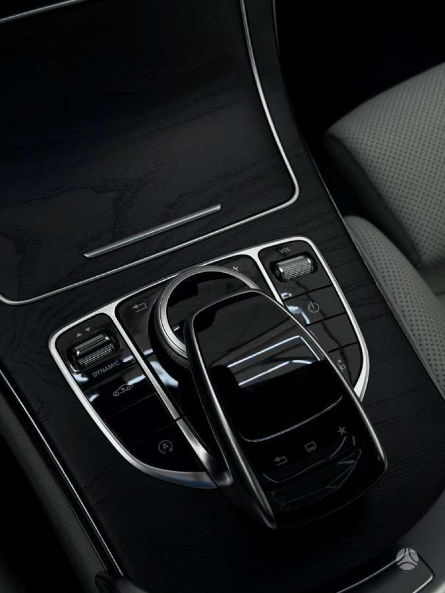 Black Mercedes-Benz C 300 2016 in Vilnius, with an engine capacity of 1.99 L and mileage of 221 thousand km for 19800 €, photo 22 on AUTOMOTO.COM.LV