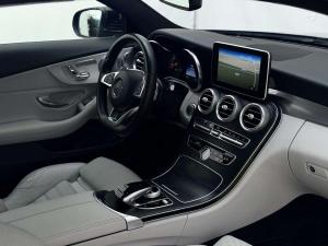 Melns Mercedes-Benz C 300 2016 Viļņa, ar dzinēja tilpumu 1.99 L un nobraukumu 221 tūkst. km par 19750 €, foto 16 vietnē AUTOMOTO.COM.LV