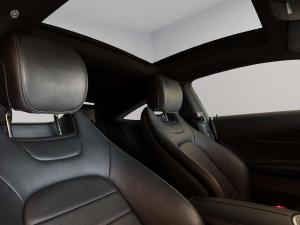 Black Mercedes-Benz C 300 2017 in Kaunas, with an engine capacity of 2.00 L and mileage of 161 thousand km for 22499 €, photo 10 on AUTOMOTO.COM.LV
