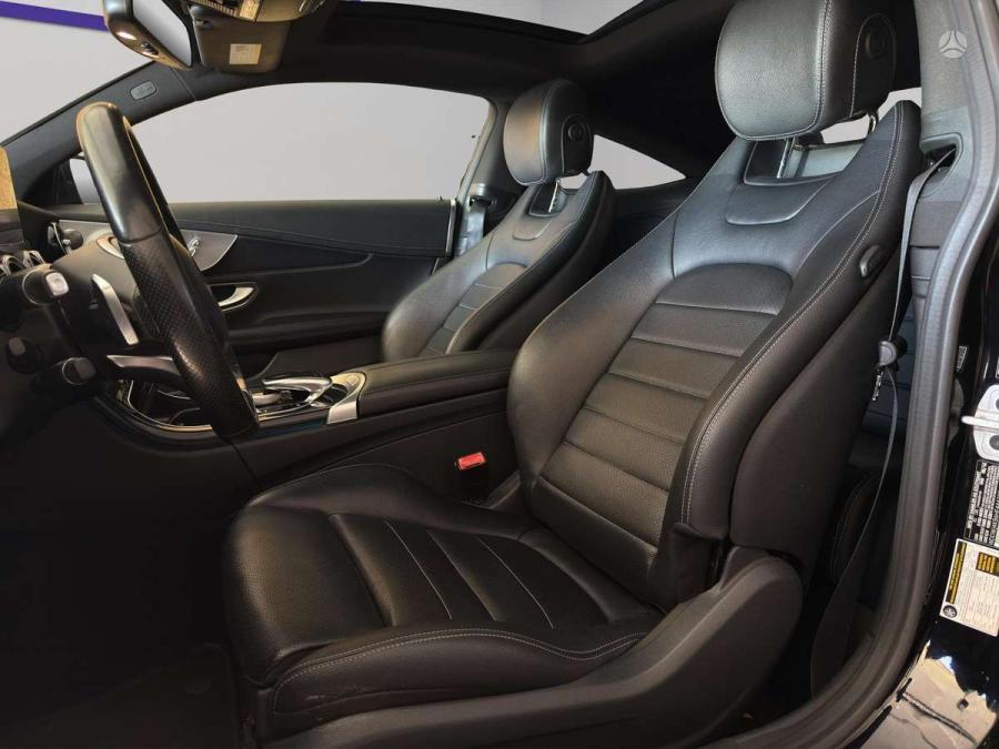 Black Mercedes-Benz C 300 2017 in Kaunas, with an engine capacity of 2.00 L and mileage of 161 thousand km for 22499 €, photo 13 on AUTOMOTO.COM.LV