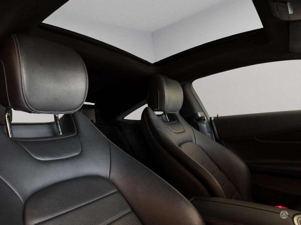 Black Mercedes-Benz C 300 2017 in Kaunas, with an engine capacity of 2.00 L and mileage of 161 thousand km for 22499 €, photo 9 on AUTOMOTO.COM.LV