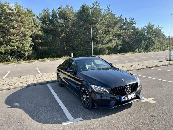 Melns Mercedes-Benz C 300 2017 Viļņa, ar dzinēja tilpumu 2.00 L un nobraukumu 125 tūkst. km par 23199 €, foto 1 vietnē AUTOMOTO.COM.LV