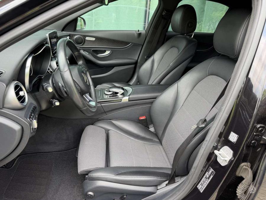 Melns Mercedes-Benz C 300 2015 Kauņa, ar dzinēja tilpumu 2.14 L un nobraukumu 200 tūkst. km par 11400 €, foto 20 vietnē AUTOMOTO.COM.LV