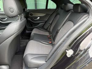 Melns Mercedes-Benz C 300 2015 Kauņa, ar dzinēja tilpumu 2.14 L un nobraukumu 200 tūkst. km par 11400 €, foto 22 vietnē AUTOMOTO.COM.LV
