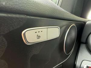 Melns Mercedes-Benz C 300 2015 Kauņa, ar dzinēja tilpumu 2.14 L un nobraukumu 200 tūkst. km par 11400 €, foto 31 vietnē AUTOMOTO.COM.LV