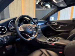 Black Mercedes-Benz C 300 2015 in Kaunas, with an engine capacity of 1.99 L and mileage of 183 thousand km for 13990 €, photo 14 on AUTOMOTO.COM.LV
