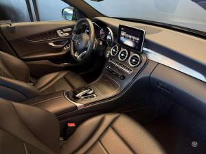 Black Mercedes-Benz C 300 2015 in Kaunas, with an engine capacity of 1.99 L and mileage of 183 thousand km for 13990 €, photo 18 on AUTOMOTO.COM.LV
