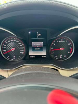 Black Mercedes-Benz C 300 2015 in Klaipeda, with an engine capacity of 1.99 L and mileage of 125 thousand km for 15000 €, photo 6 on AUTOMOTO.COM.LV