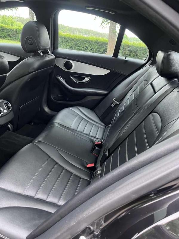 Black Mercedes-Benz C 300 2015 in Vilnius, with an engine capacity of 0.00 L and mileage of 168 thousand km for 15555 €, photo 11 on AUTOMOTO.COM.LV