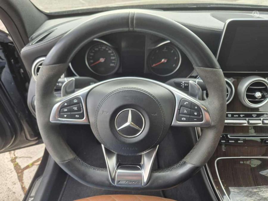 Melns Mercedes-Benz C 300 2017 Viļņa, ar dzinēja tilpumu 2.14 L un nobraukumu 205 tūkst. km par 15500 €, foto 13 vietnē AUTOMOTO.COM.LV