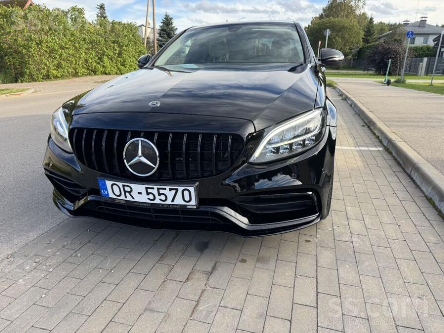Черный Мерседес Ц 300 2021 в Рига, объемом двигателя 2.00 л и пробегом 47 тыс. км за 25000 €, фото 8 на AUTOMOTO.COM.LV