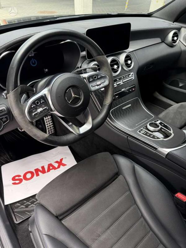 Black Mercedes-Benz C 300 2022 in Kaunas, with an engine capacity of 1.95 L and mileage of 84 thousand km for 25000 €, photo 9 on AUTOMOTO.COM.LV