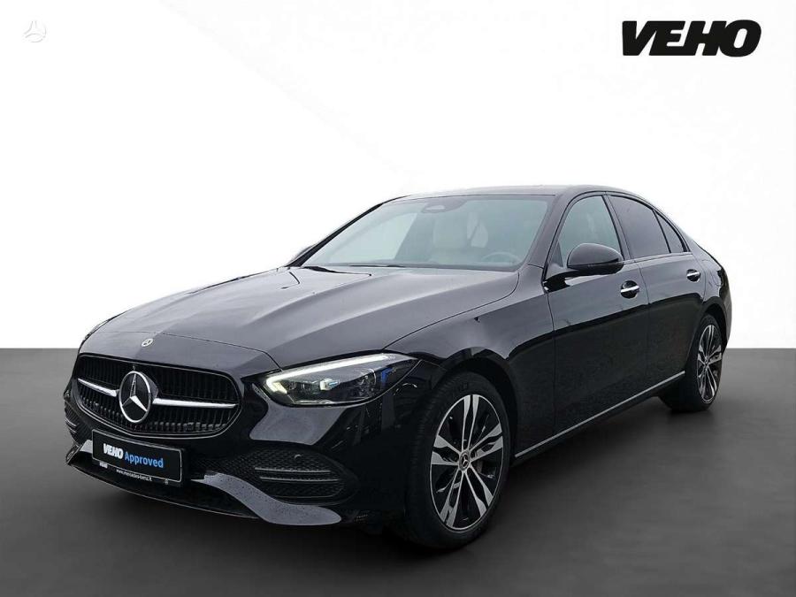 Черный Мерседес Ц 300 2024 в Клайпеда, объемом двигателя 1.99 л и пробегом 64 тыс. км за 43800 €, фото 1 на AUTOMOTO.COM.LV